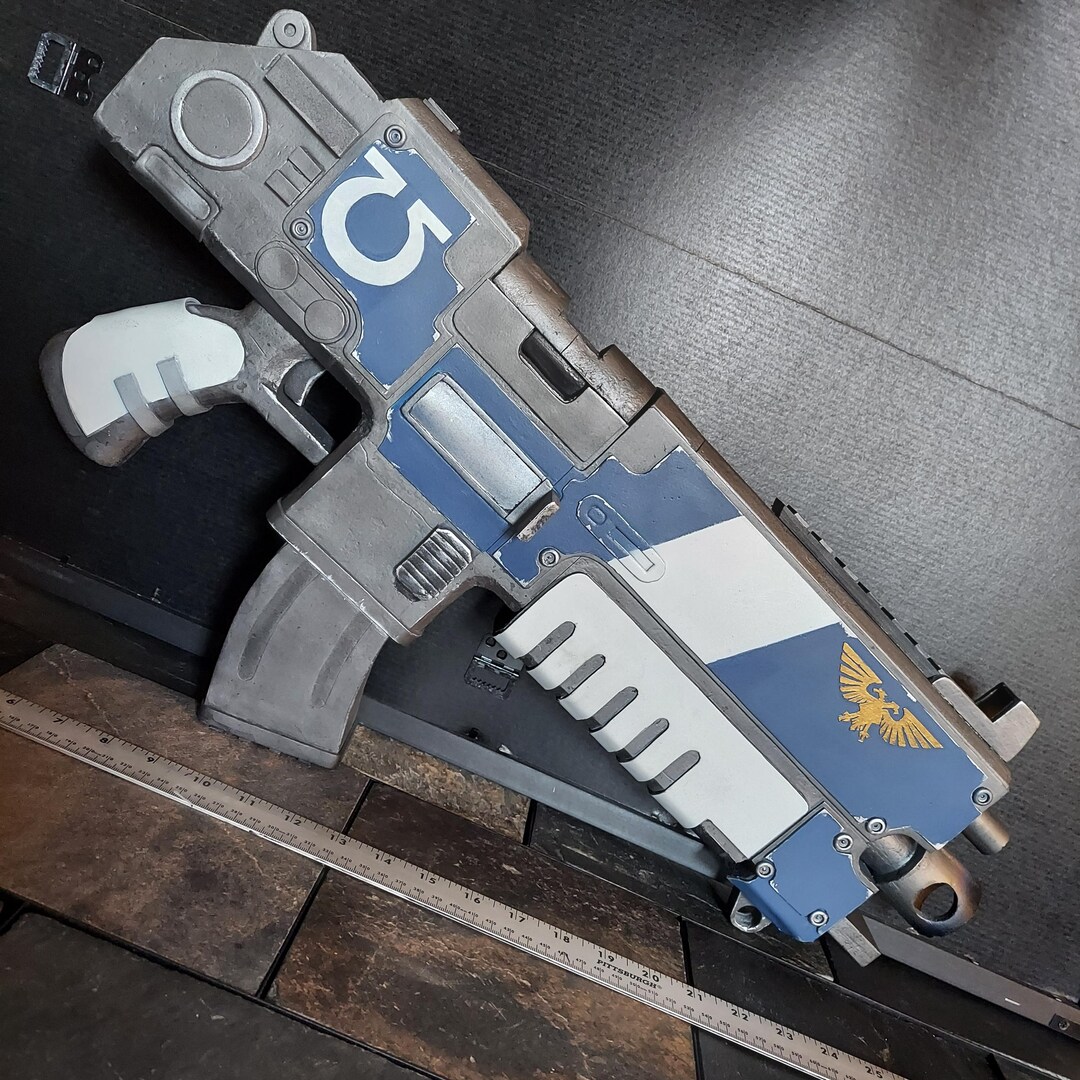 Warhammer 40K Space Marine 2 Fan Made Ultramarines Honor Guard Bolter ...