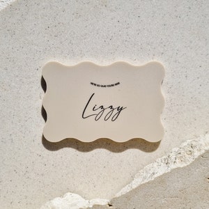 Acrylic Place Cards Wavy, Acrylic Tag With Name, Personalised Wedding ...