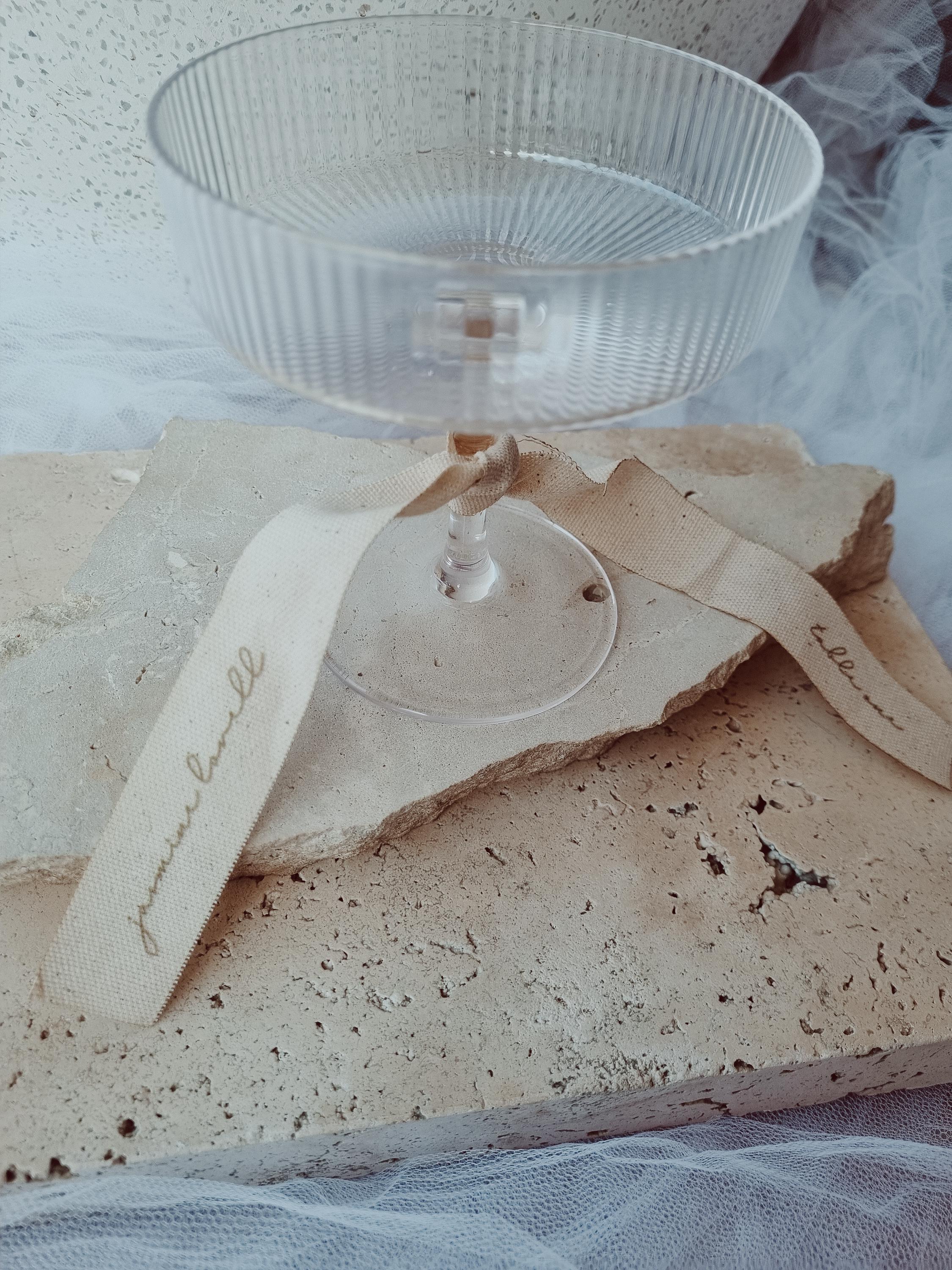 Linen Fabric Place Cards Gold Font, Minimal Wedding Drink Tags, Guests ...