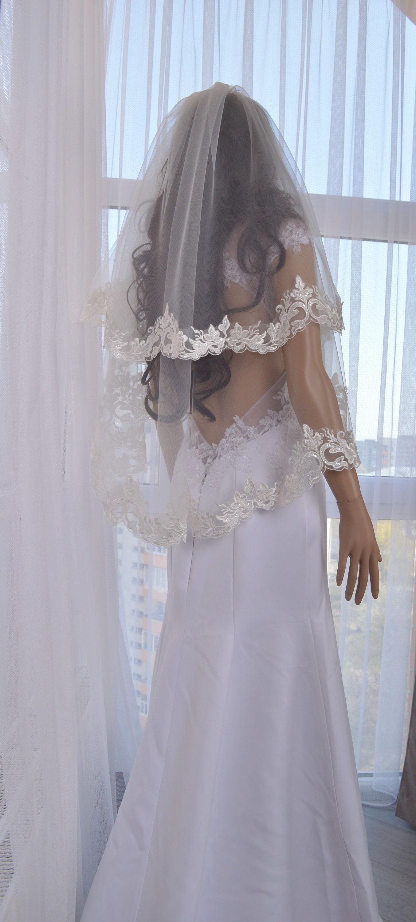 Sequin Embroidered Veil, Luxurious Veil, Bridal Veil, Lace Wedding Veil ...