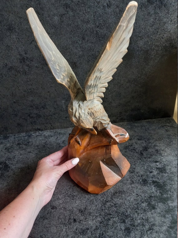 Eagle Home Living decor statues eagle figure wood eagle | Etsy