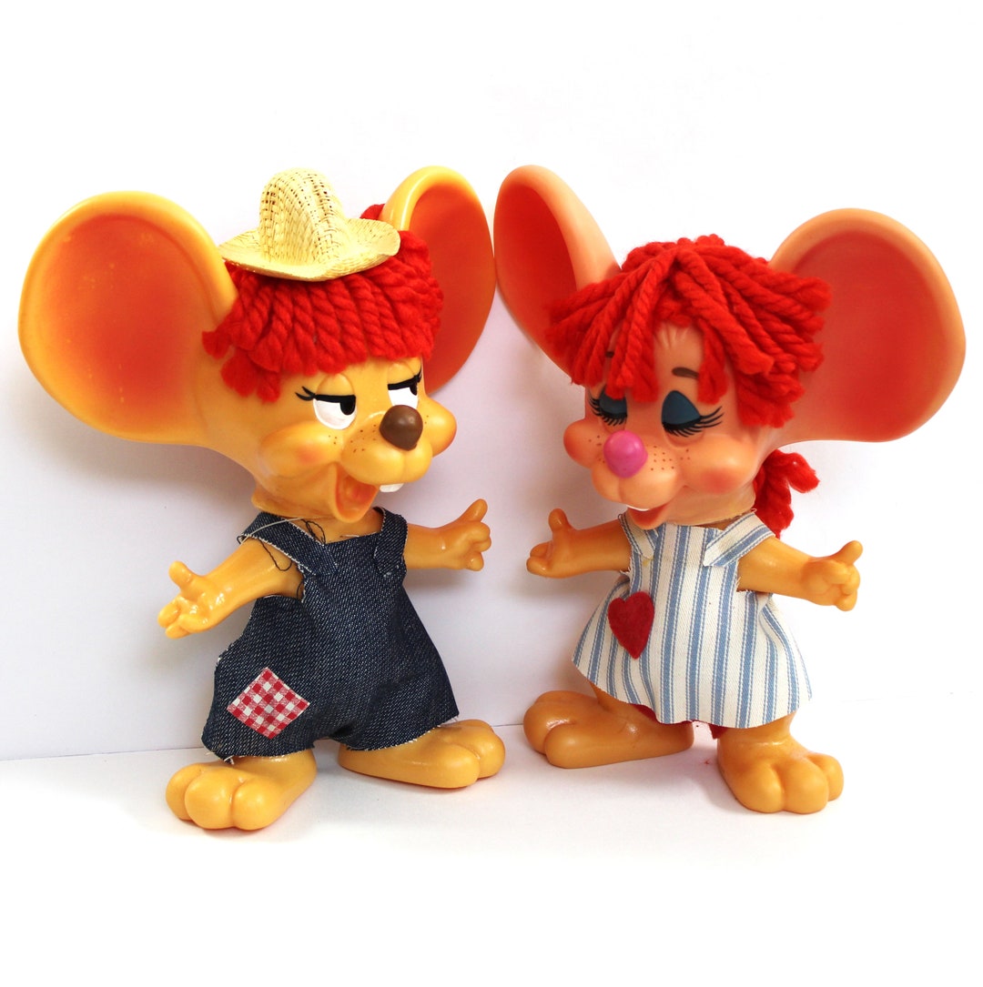 Vintage 1970 Royalty Industries Hillbilly Mouse Banks - Boy & Girl Set ...