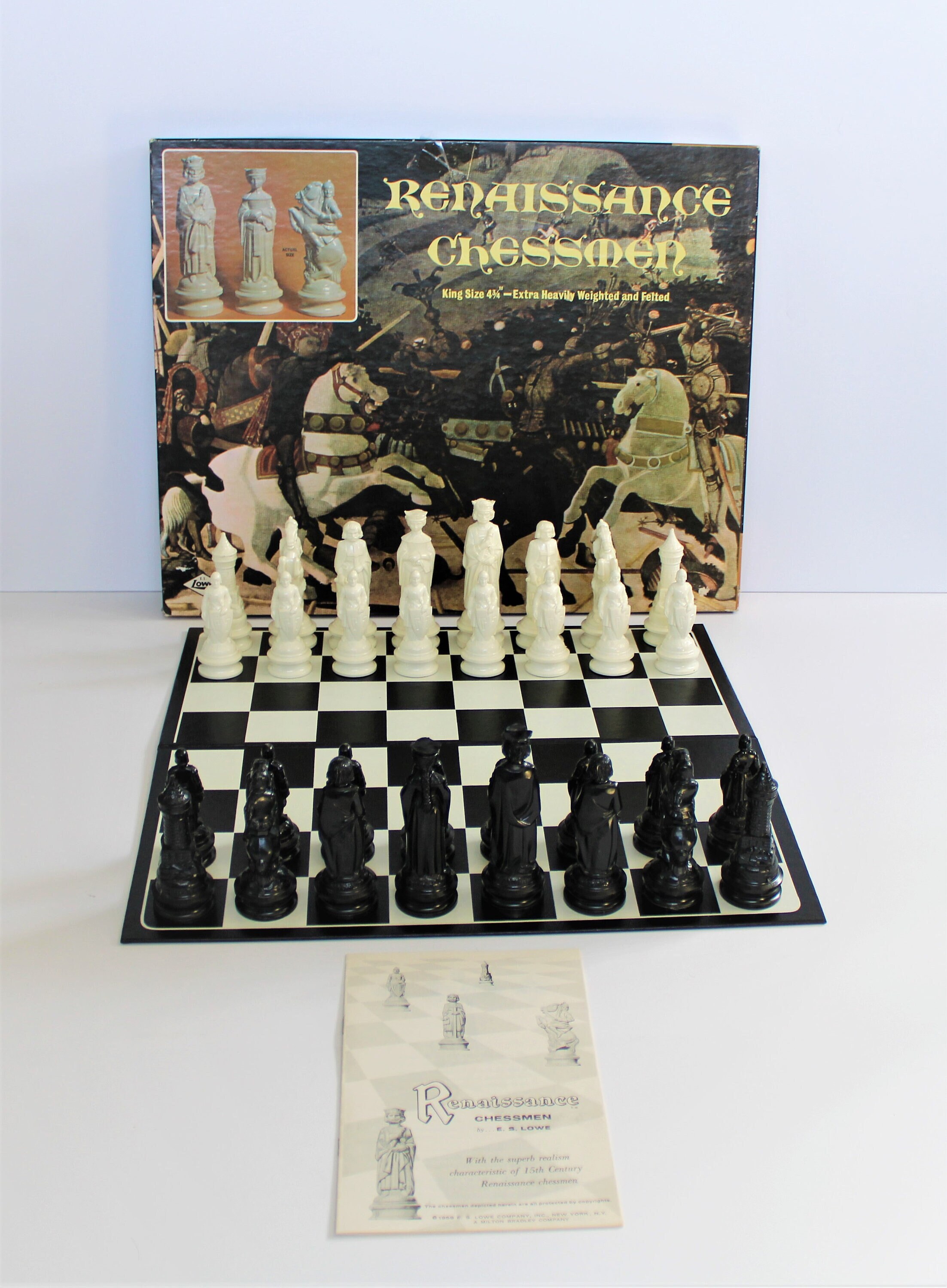 Renaissance Chess Set for sale | Only 2 left at -60%