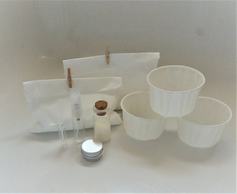 Make Your Own Sparkly Gin & Tonic Bath Bombs With Essential - Etsy