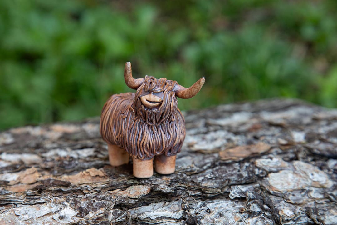 Small Pottery Highland Cow - Etsy