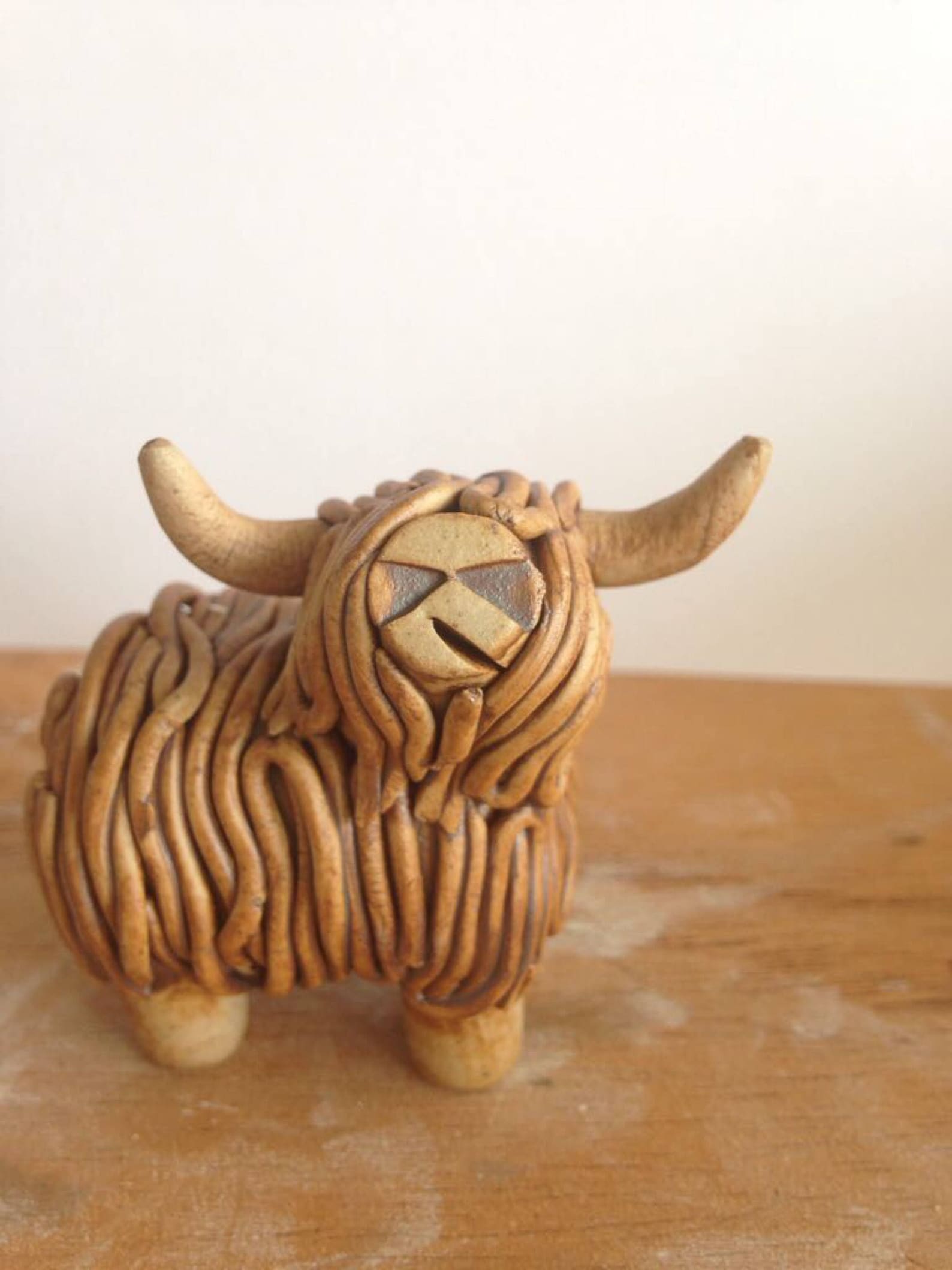 Small Pottery Highland Cow - Etsy UK