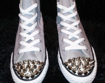 Spike converse | Etsy