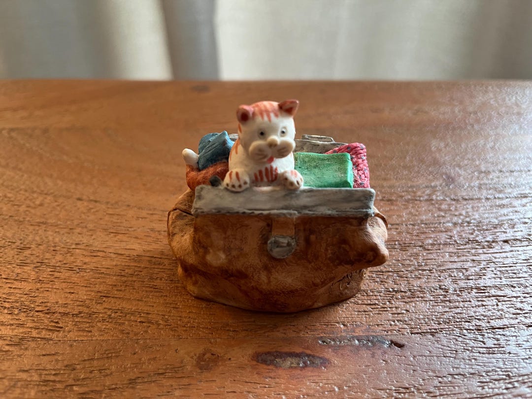 Colourbox Miniatures Cat in a Bag Signed by Peter Fagan Cats ...