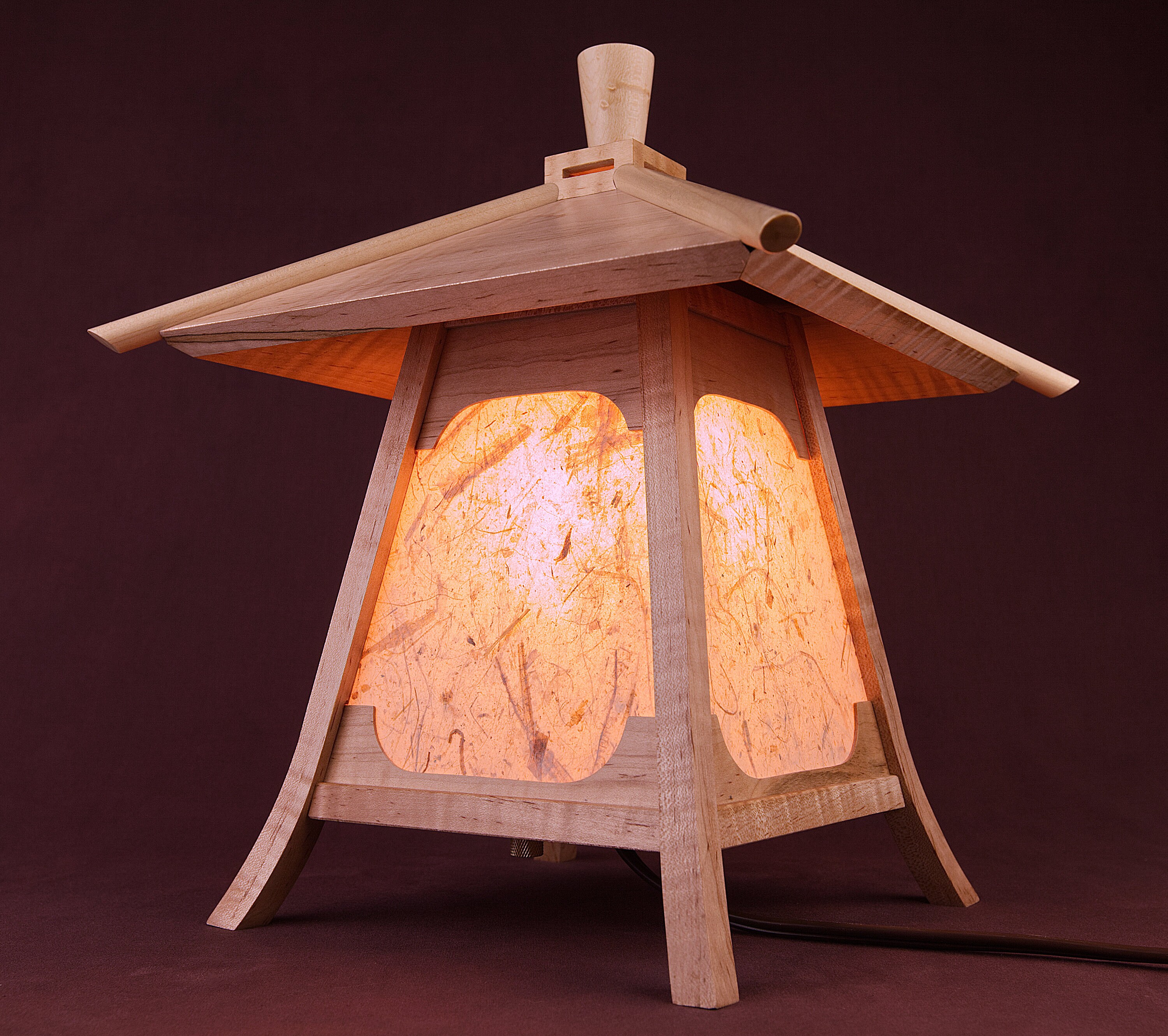 Japanese Lamp / Lantern in Curly Maple Wood -"kodama" (forest Spirit ...