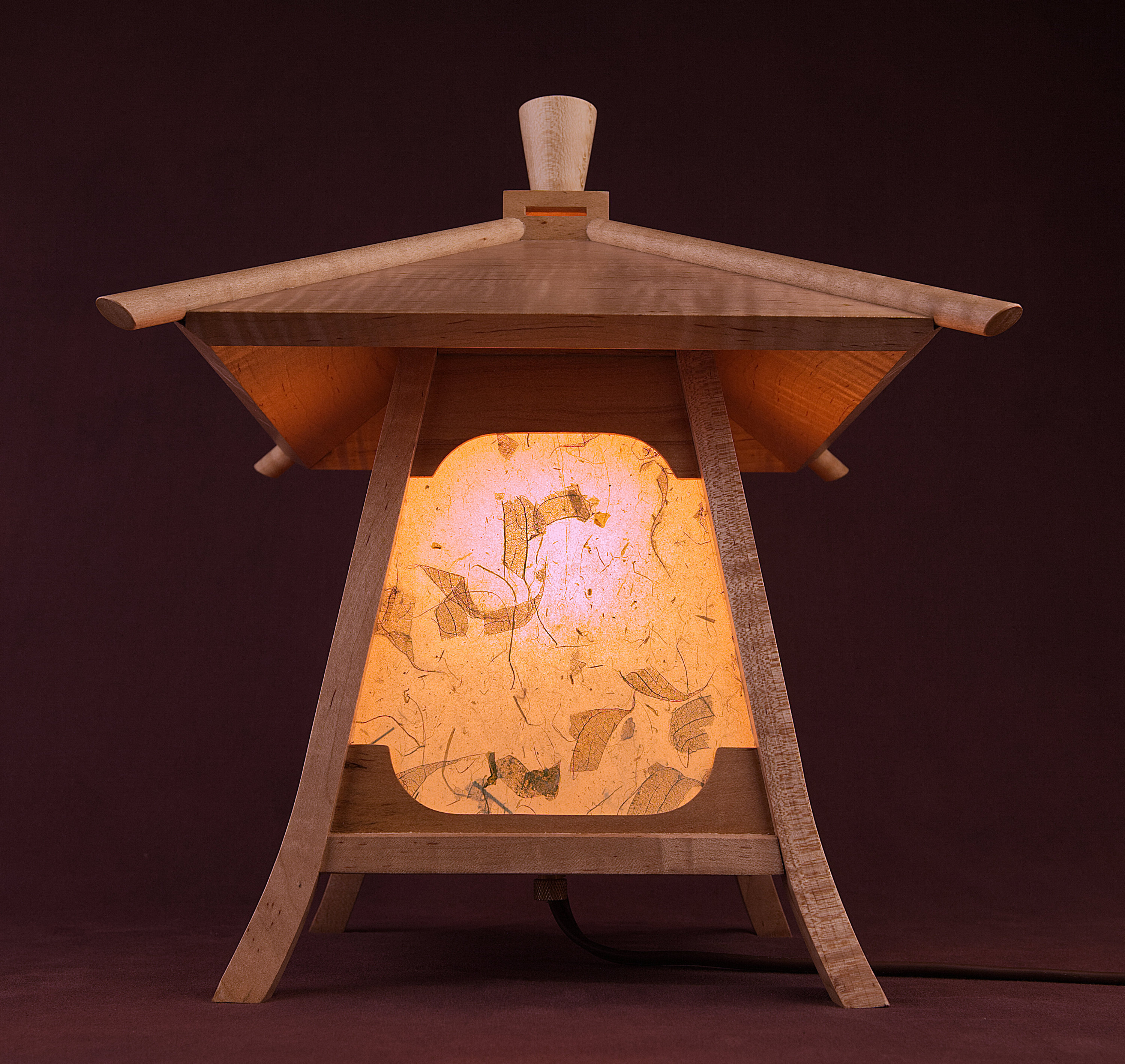 Japanese Lamp / Lantern in Curly Maple Wood -"kodama" (forest Spirit ...