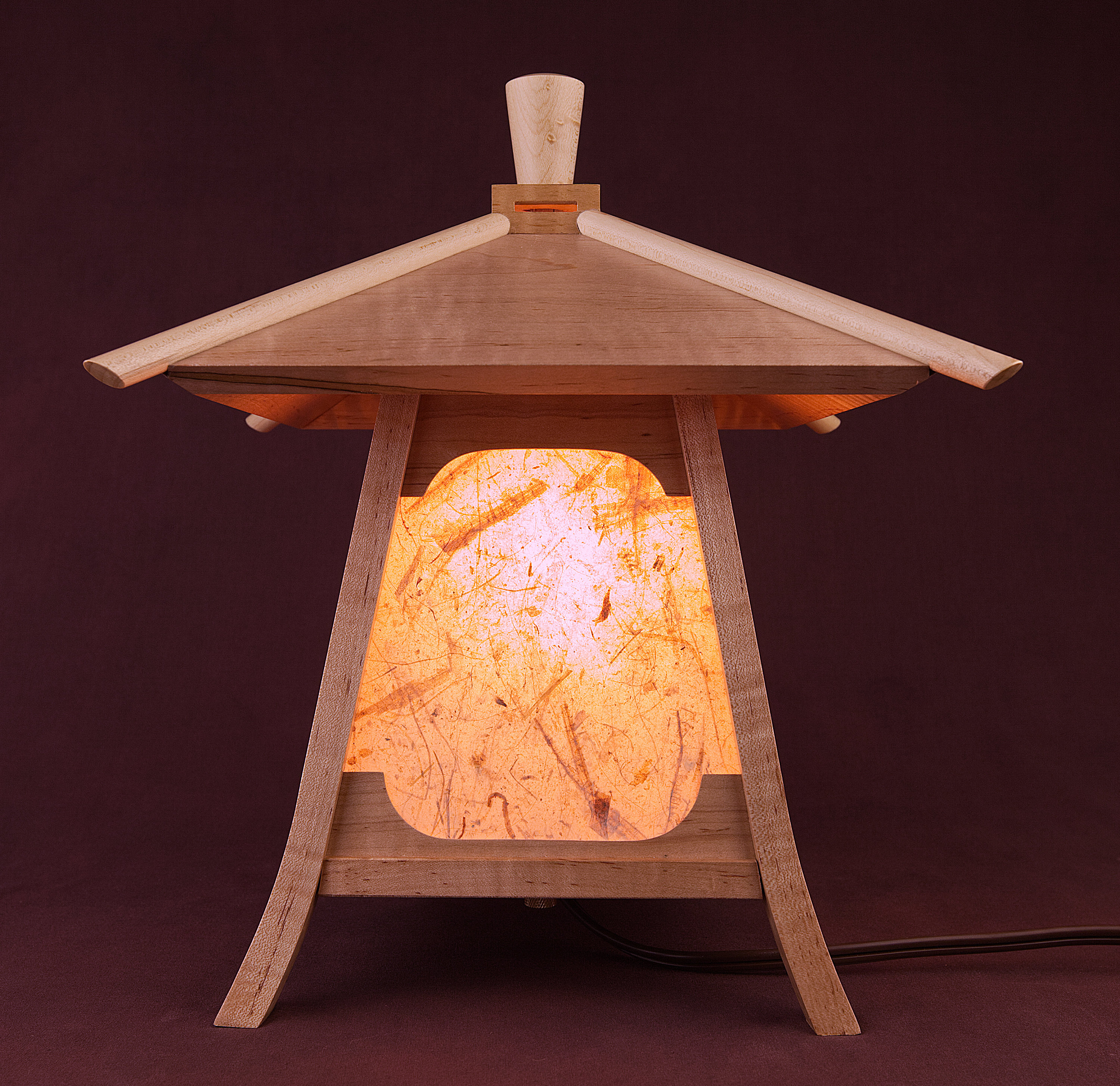 Japanese Lamp / Lantern in Curly Maple Wood -"kodama" (forest Spirit ...