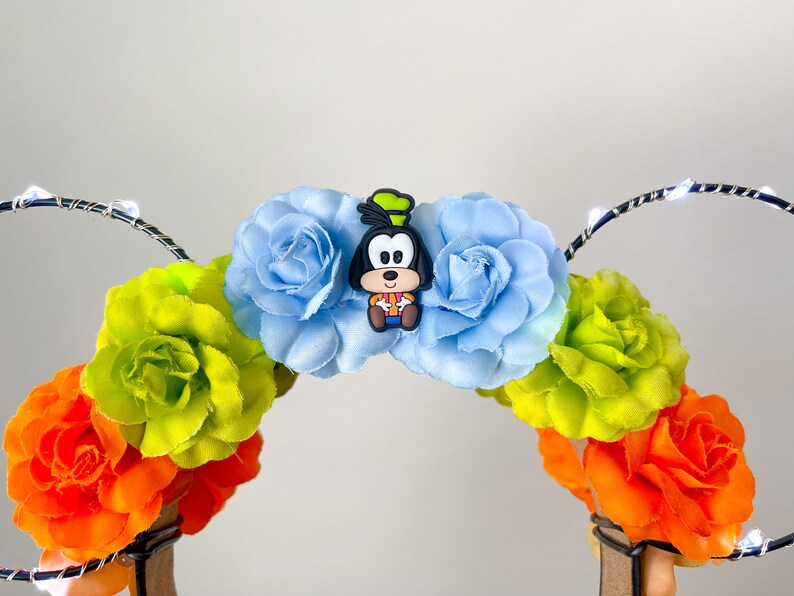 Goofy Inspired Ears | Mickey and Friends | Mouse Ears | Wire Flowers ...