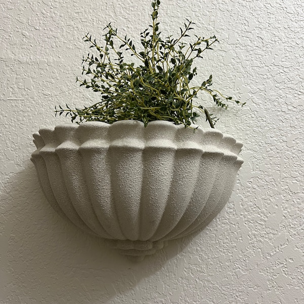 Wall Mount Plant Pot Large - Etsy