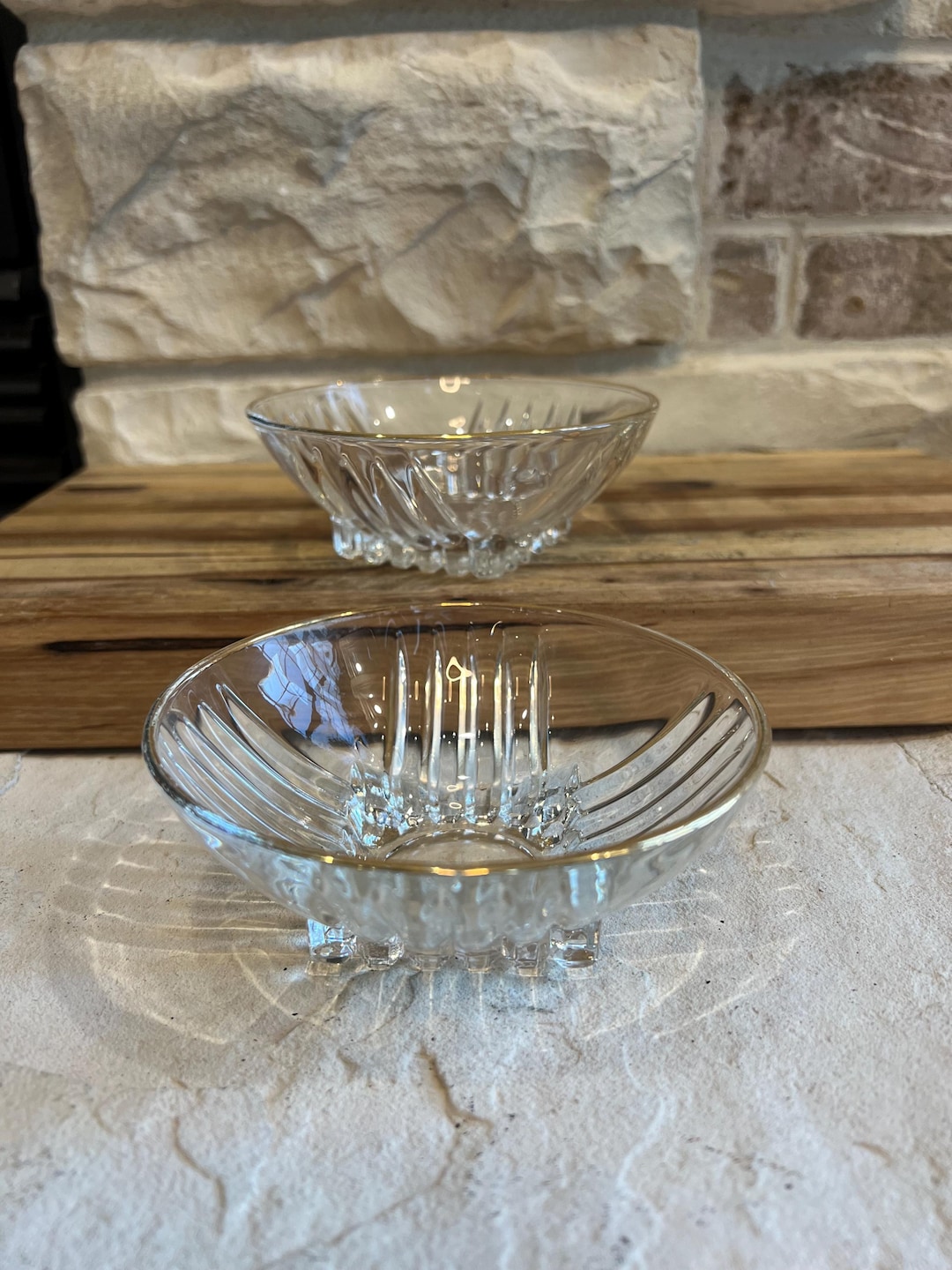 Park Avenue Clear Glass With Gold Trim Footed Ribbed Desert Bowls Set ...