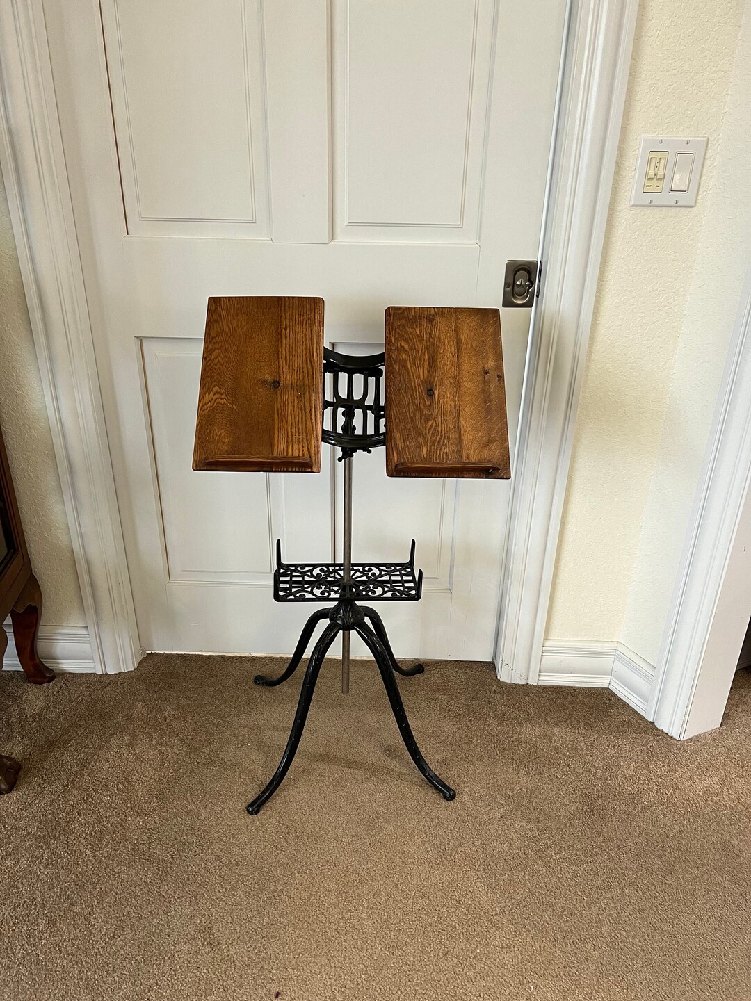 Victorian Bible/dictionary Book Stand ~ Vintage Book Stand ~ Cast Iron ...