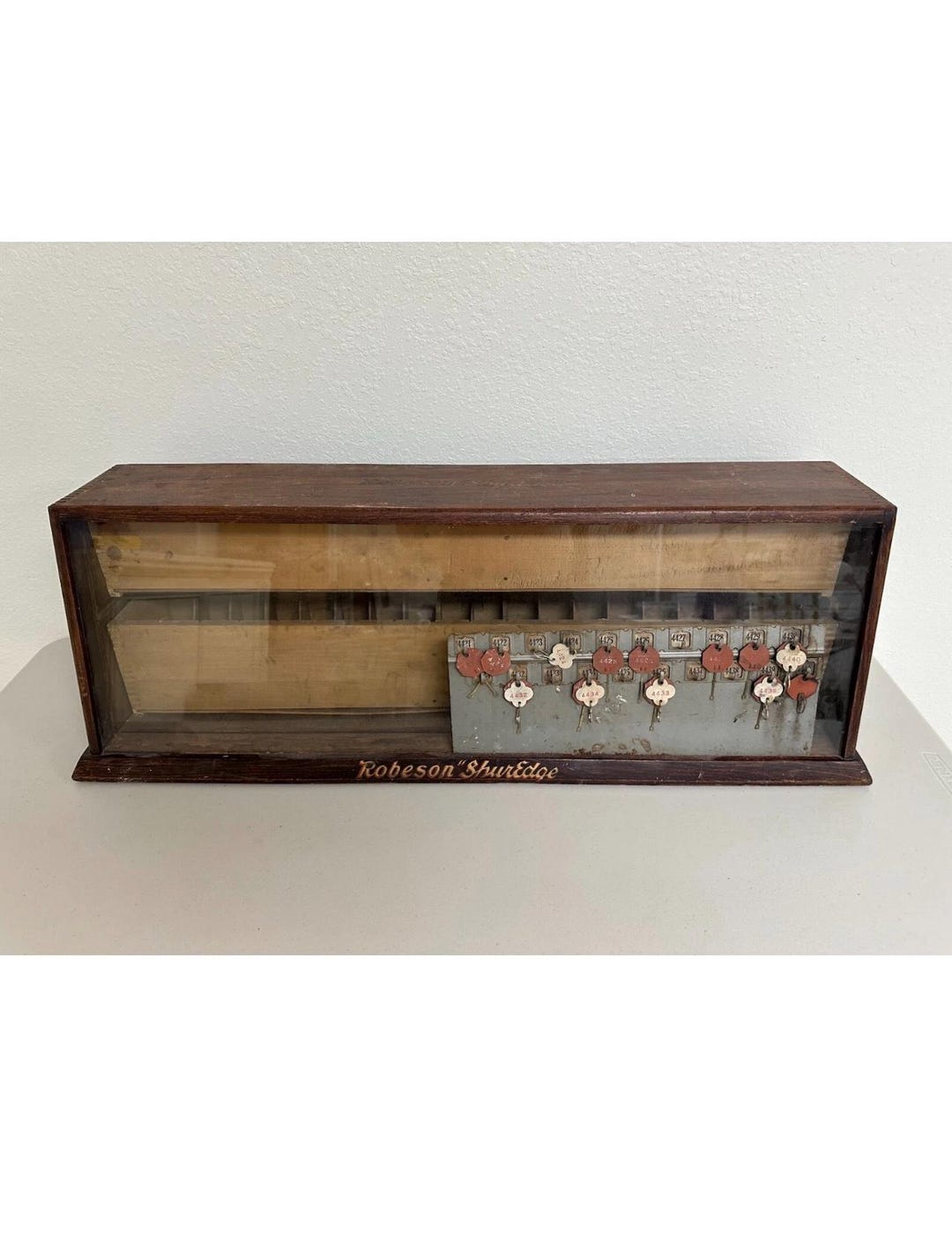 Vintage Robeson Shuredge Knife Display Case: Antique Hardware Store ...