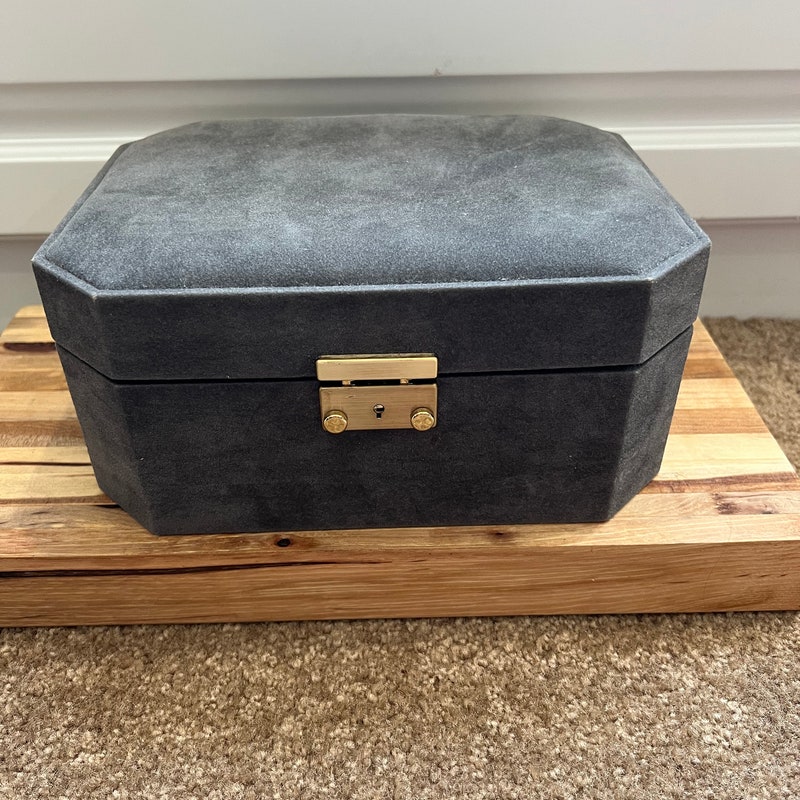 Jewelry Box Gift - 60+ Gift Ideas for 2024