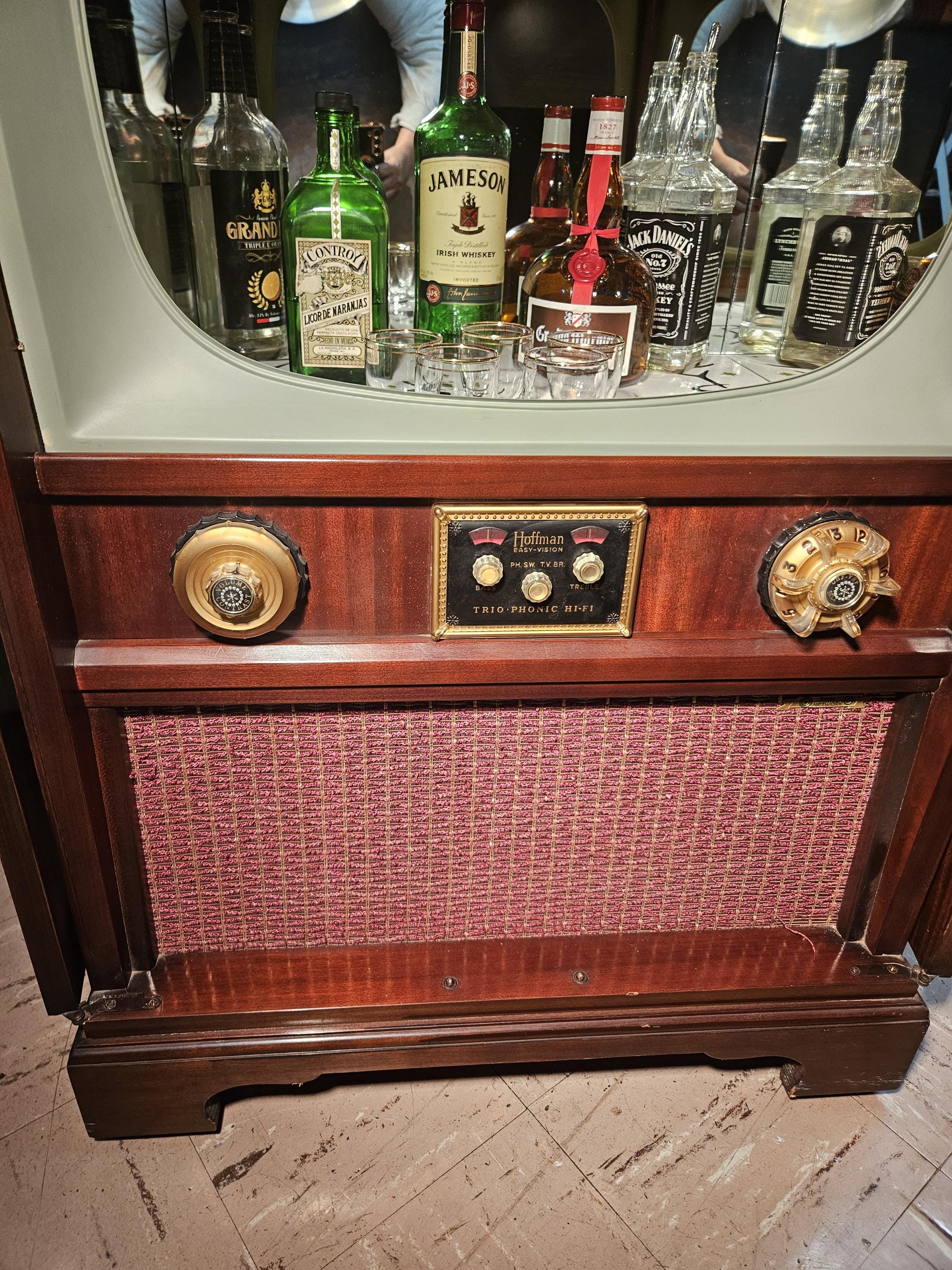 Mid Century 1950's Hoffman TV Bar With Bluetooth and Color Lighting - Etsy