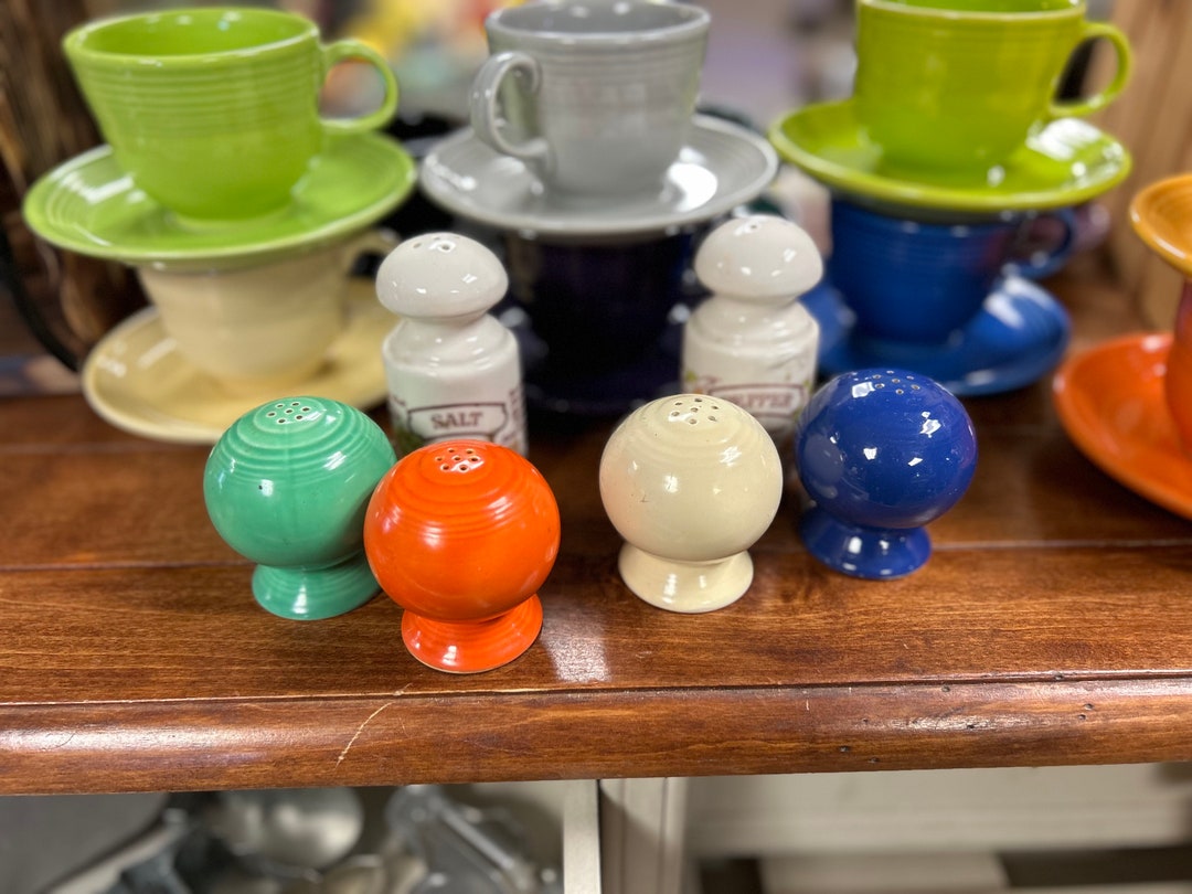 Fiestaware Salt And Pepper Shakers Vintagenull