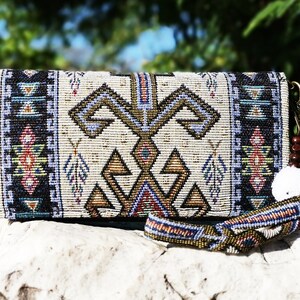 Aztec Tribal Women's Wallet Coin Purse & 8 Card Holder Zippered Fabric ...