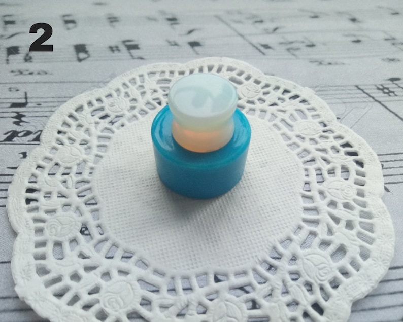 Silicone Mold Plugs 7 Sizes to Choose From Round Tunnels | Etsy