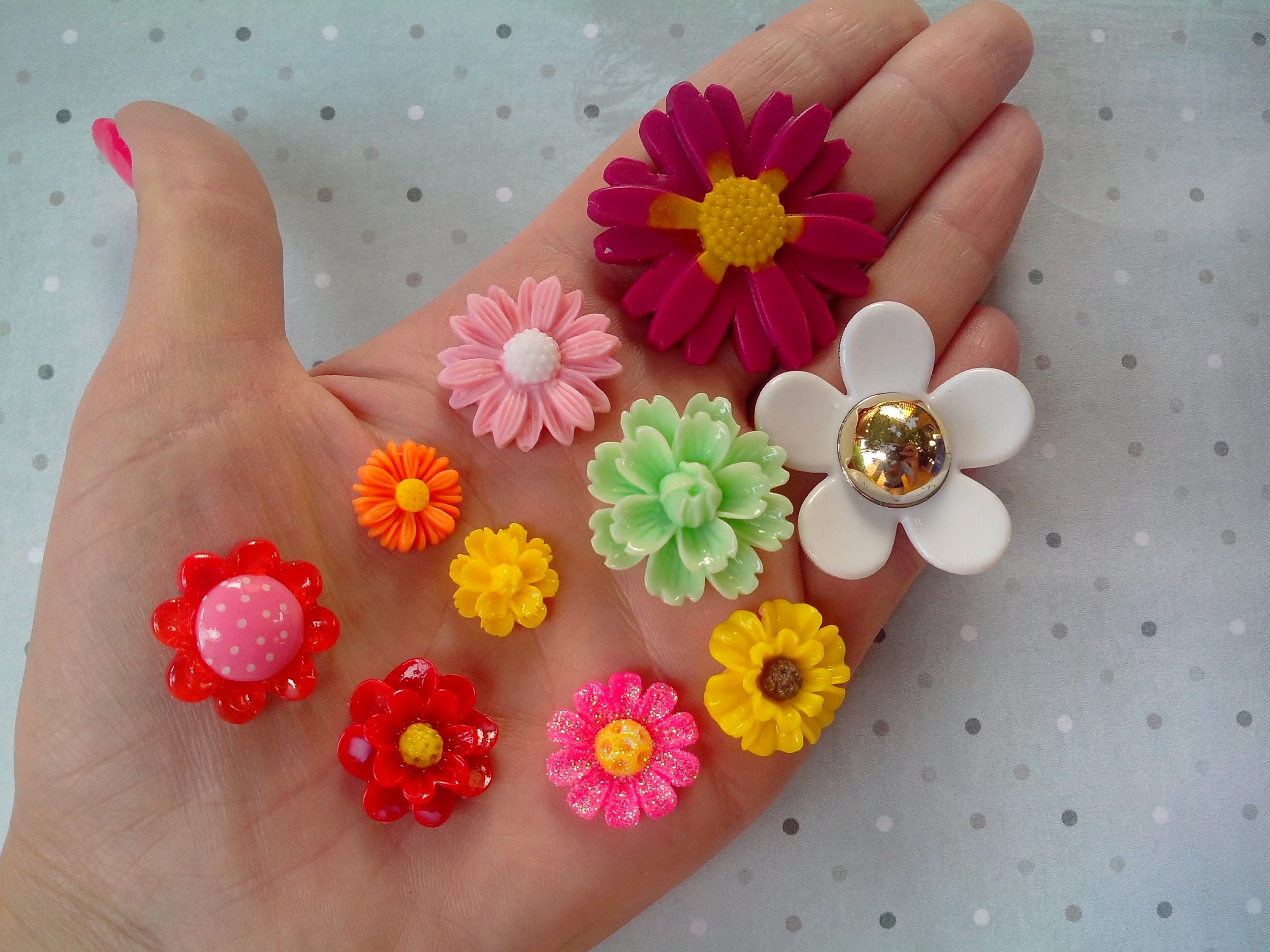 Silicone molds in the form of flowers of various shapes and | Etsy