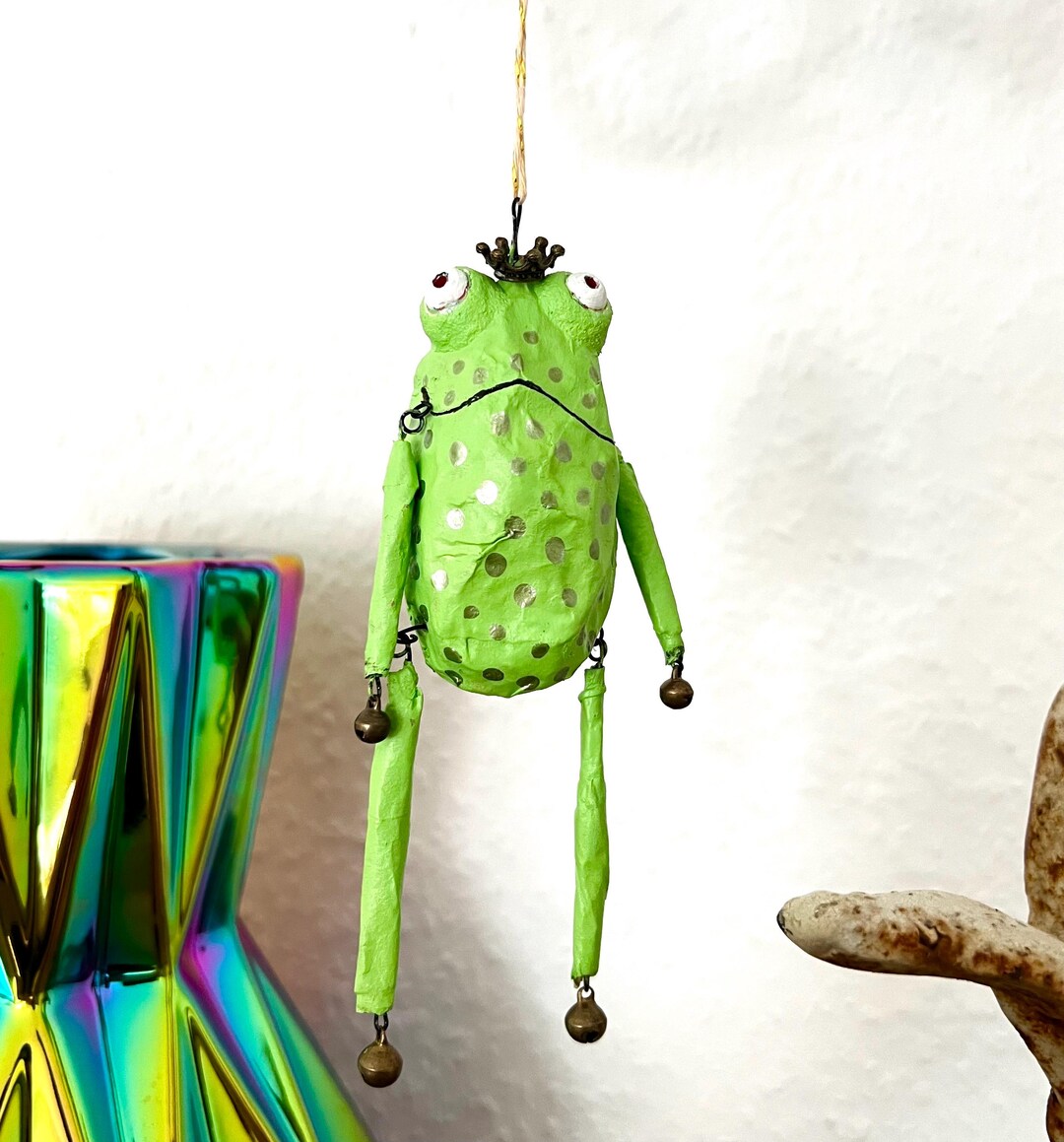 Frogbell, Hanging Frog, Frog Sculpture, Frog for Hanging, Frog Prince ...