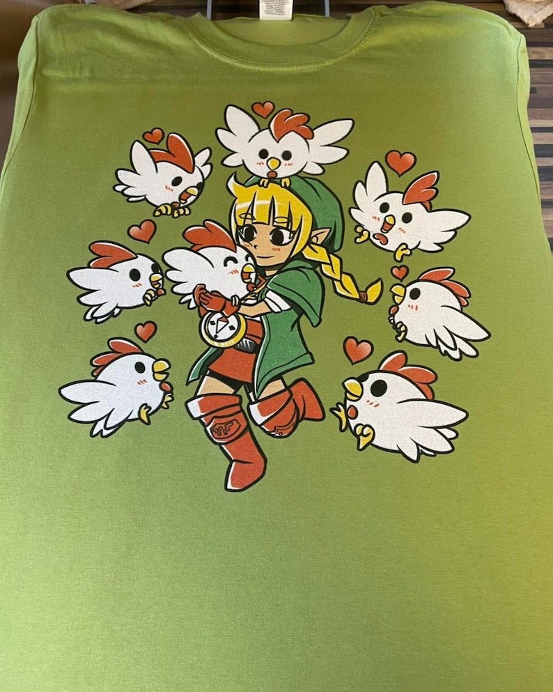 Linkle the Cucco Queen - Legend Zelda T-shirt // Linkle Cucco Hyrule ...