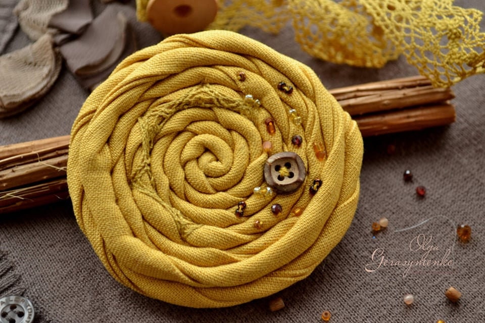 Linen Brooch Embroidered Brooch Fabric Brooch Dress Brooch - Etsy