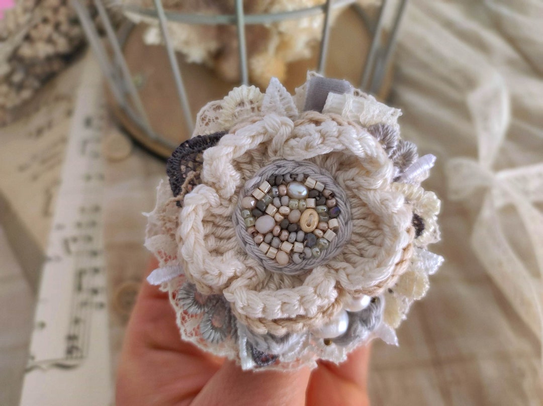 Crochet Flower Brooch, Small Brooch, Gem Brooch, Collar Pins, Pearl ...