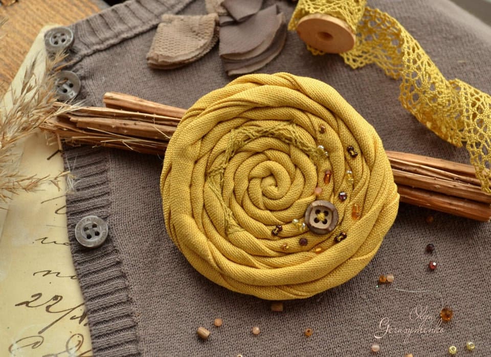 Linen Brooch Embroidered Brooch Fabric Brooch Dress Brooch - Etsy