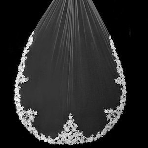 French Alencon Lace Bridal Veil - Cathedral Wedding Veil - Rose Design ...