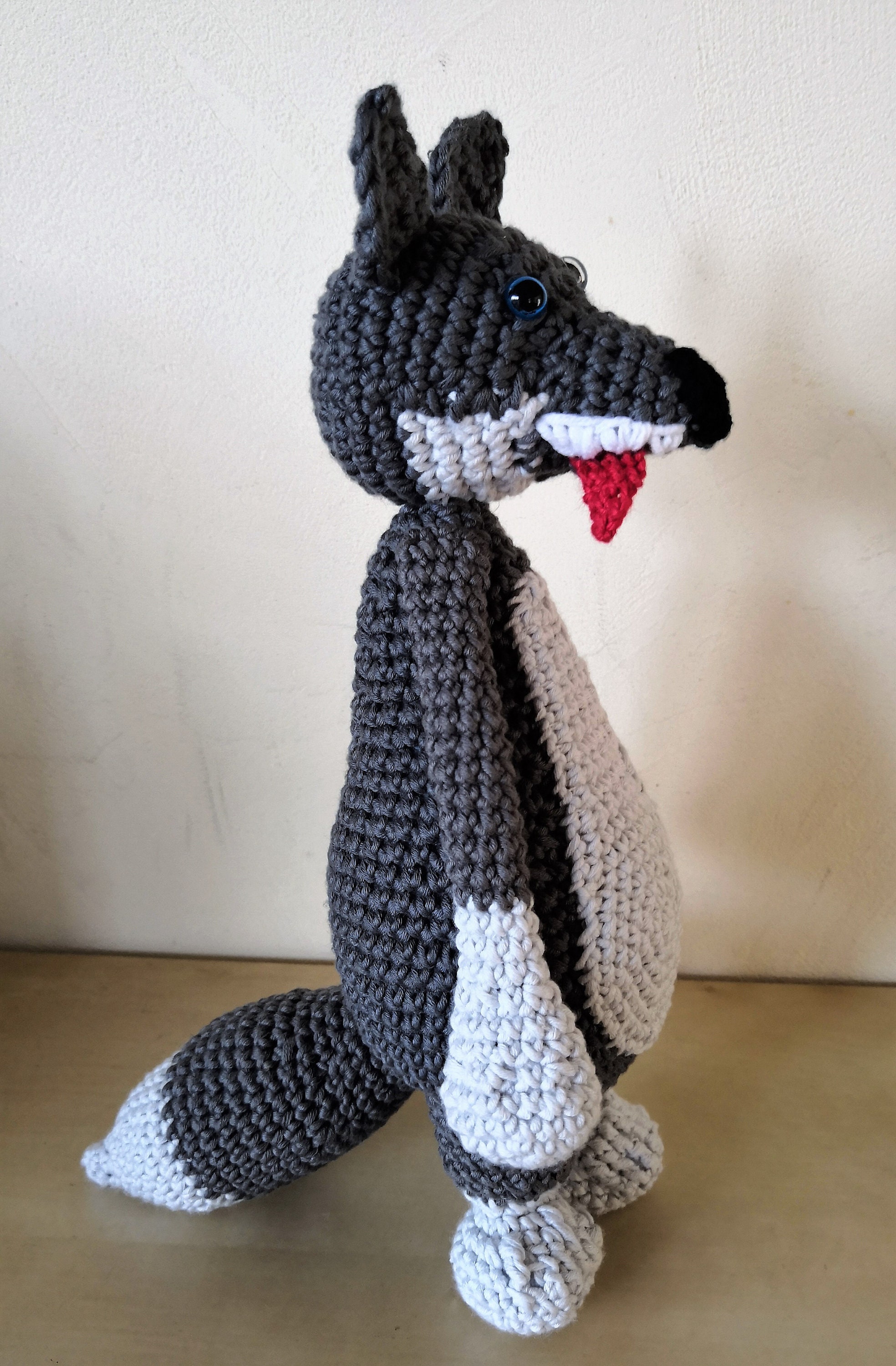 Gray WOLF Tutorial - WOLF Pattern - Crochet- Hook - Amigurumi - French ...
