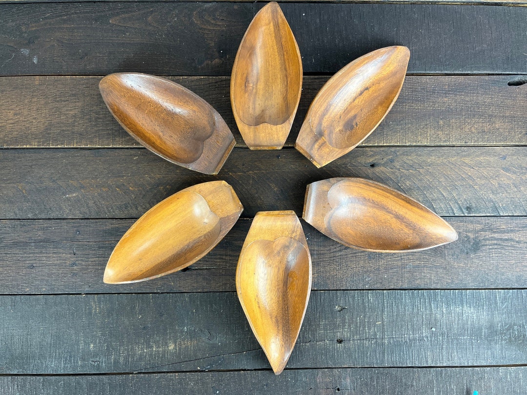 Vintage Set of 6 Leaf Shaped Wooden Monkey Pod Serving Trays Nut Candy ...