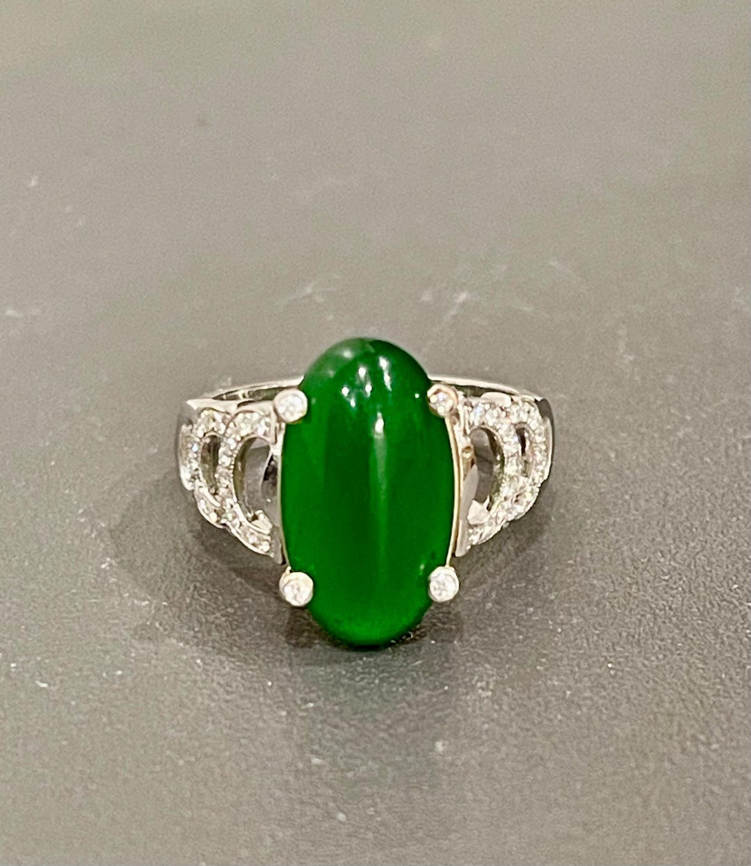 Green Jadeite Jade and Diamond Ring in 18kt White Gold - Etsy