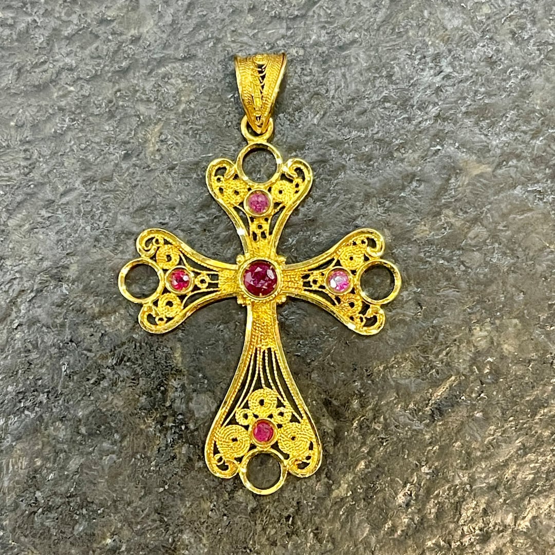 Vintage 18kt Yellow Gold Ruby Cross Pendant - Etsy
