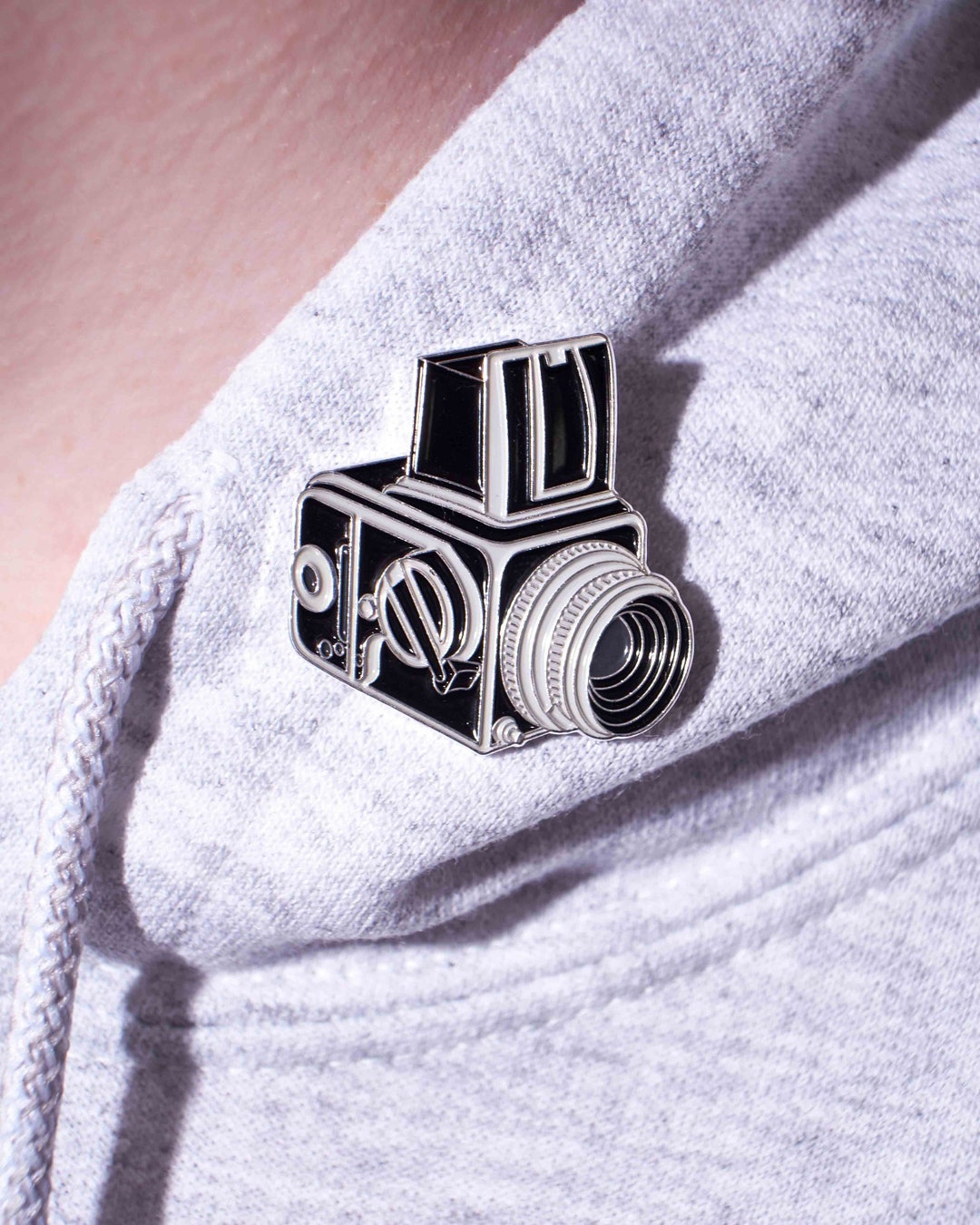 Hasselblad 500 C Medium Format 120mm Film Camera Enamel Pin - Etsy