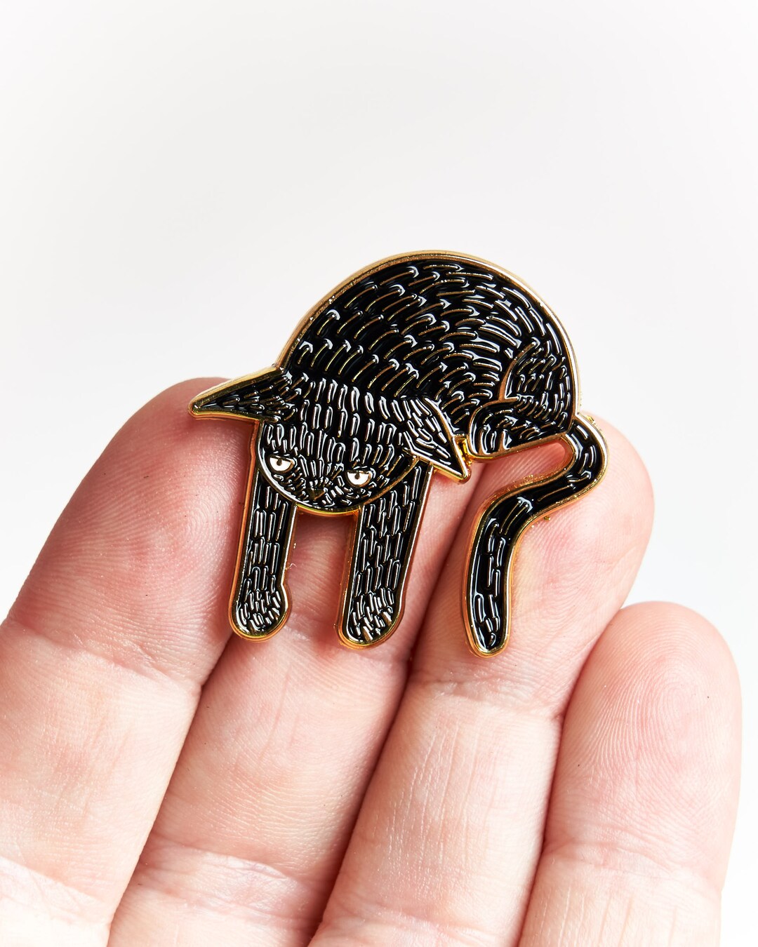 Halloween Black Cat Enamel Pin Badge Cute Scary Gift for Photographers ...