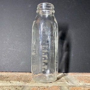 Vintage 1920s-1960s Pyrex Baby Bottle (8 Oz - Made in USA) - Antique ...