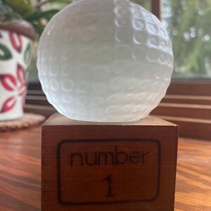 Vintage Golf Ball Collectible Crystal Figure (“number 1”) - Golf ...