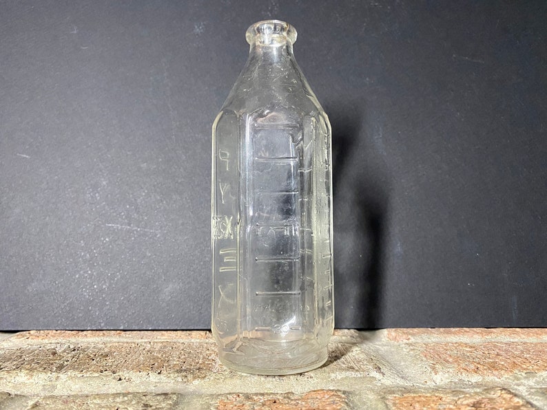 Vintage 1920s-1960s Pyrex Baby Bottle (8 Oz - Made in USA) - Antique ...