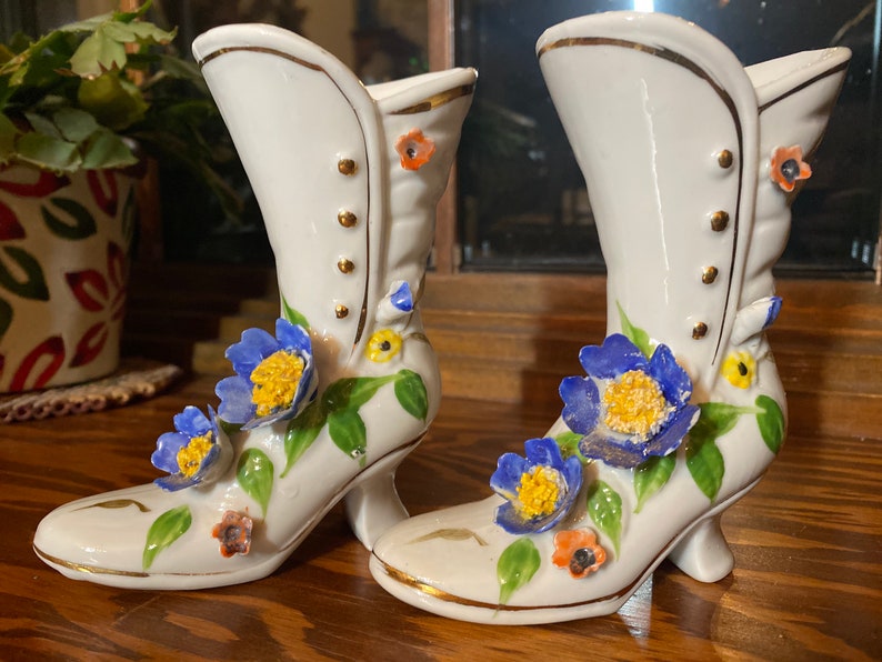 Vintage White Victorian Floral Boot Porcelain Vase victorian - Etsy