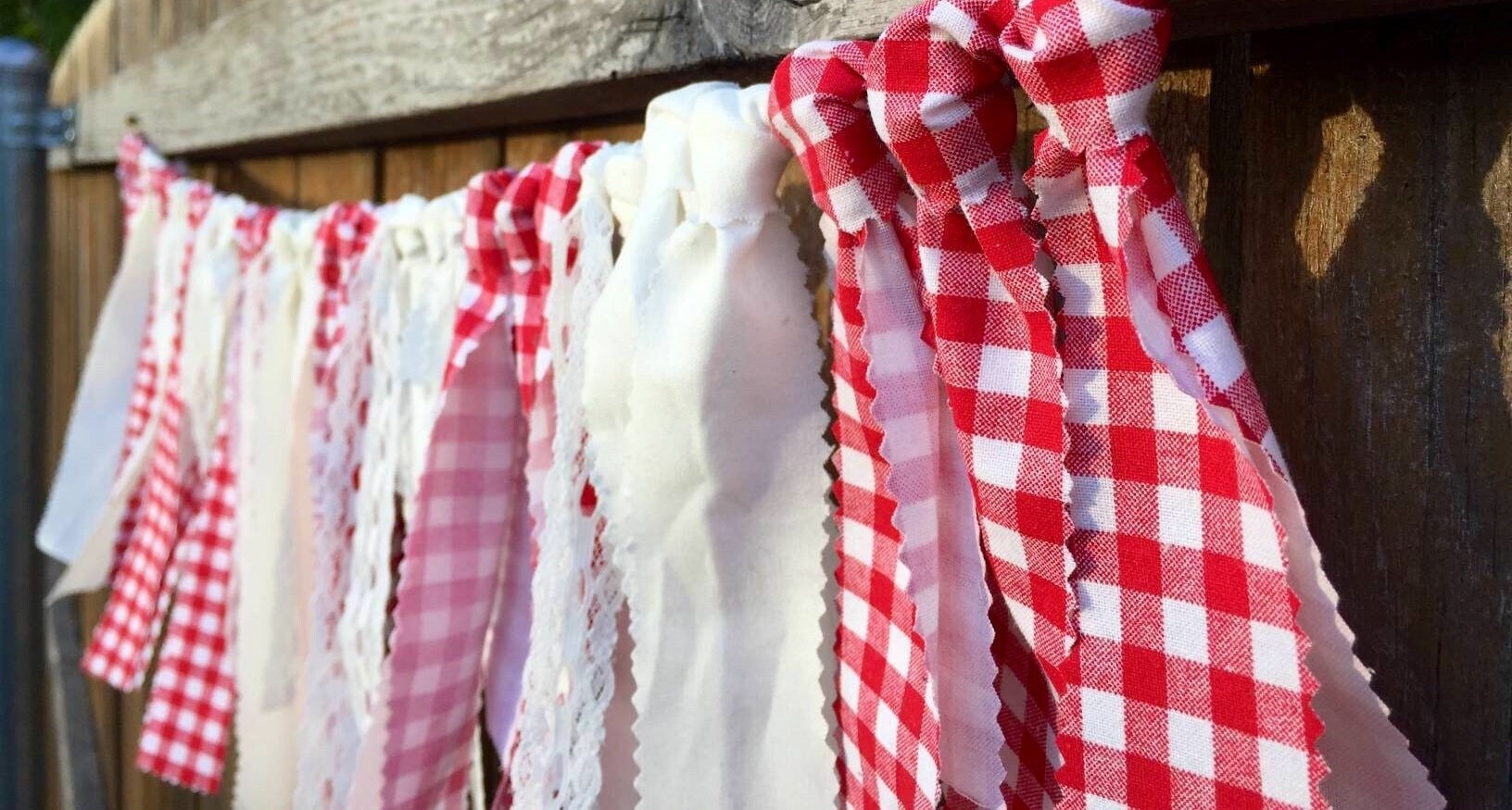 Red Gingham Fabric Banner: Picnic Party Garland With White Lace - Etsy