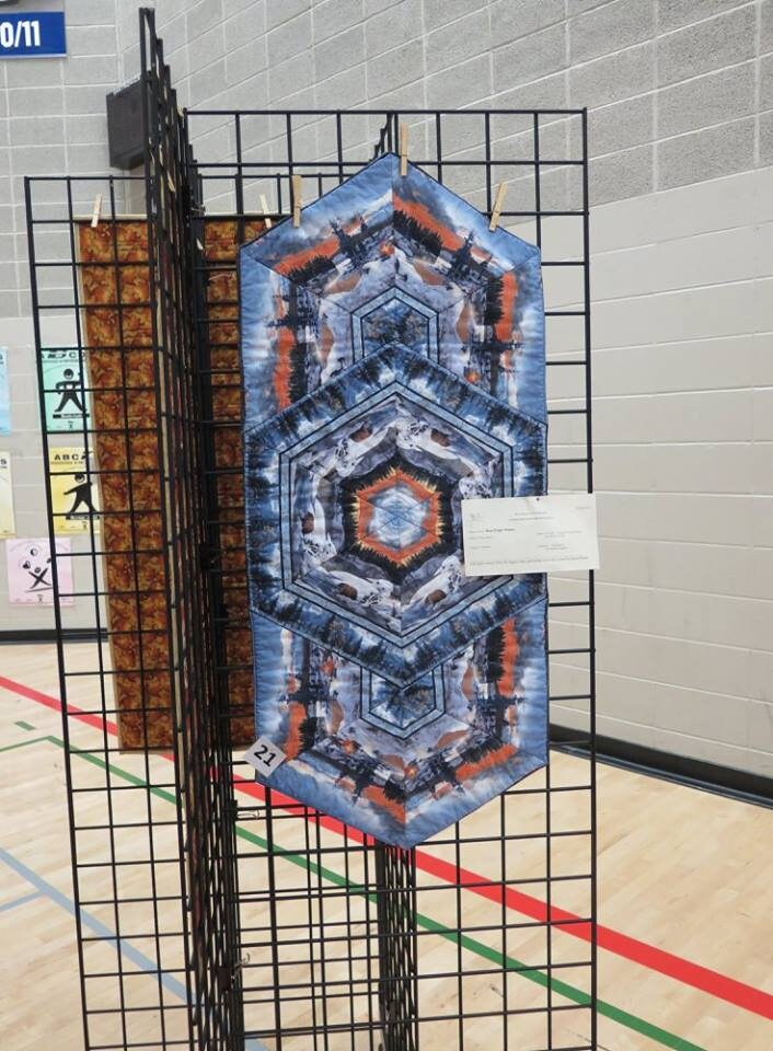 Triangle Frenzy Runner Quilt Runner Pattern. - Etsy