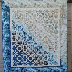 High Tide Quilt Pattern, PDF, Tonga Scuba, Storm at Sea, Fabric Addict - Etsy