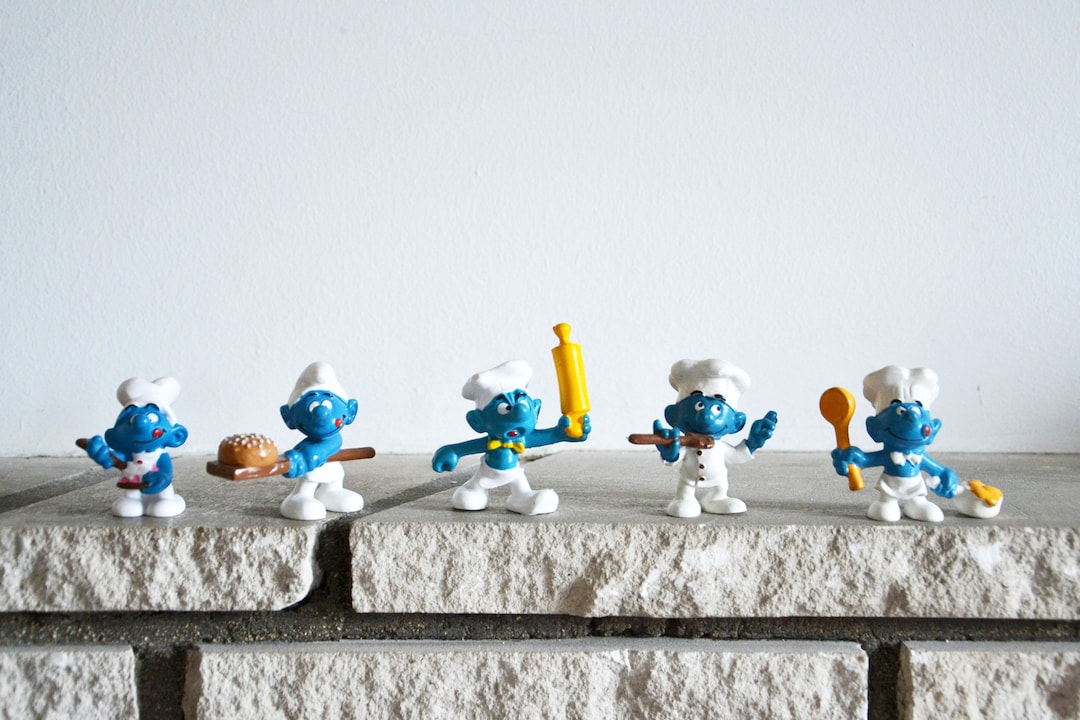 From Euro 5. Vintage Smurf Baker Smurf Pastry Chef Smurf Cook Smurf ...
