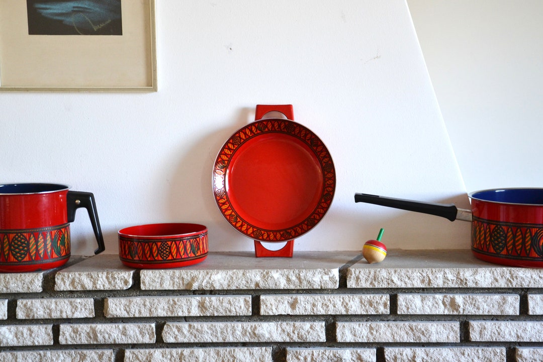 From Euro 28.- 1970s Silit Pot Set Red Cooking Pot Enamel Chrome Good ...