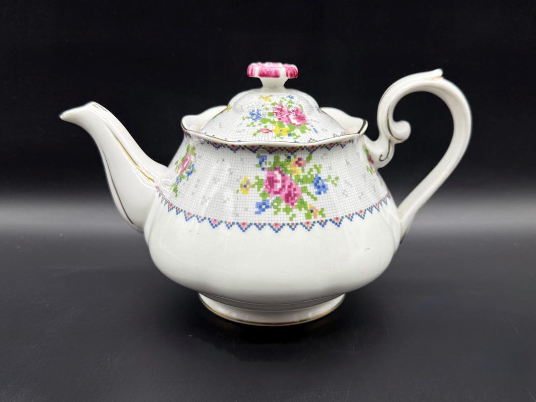 Royal Albert Petit Point Medium Size Teapot Bone China England See ...