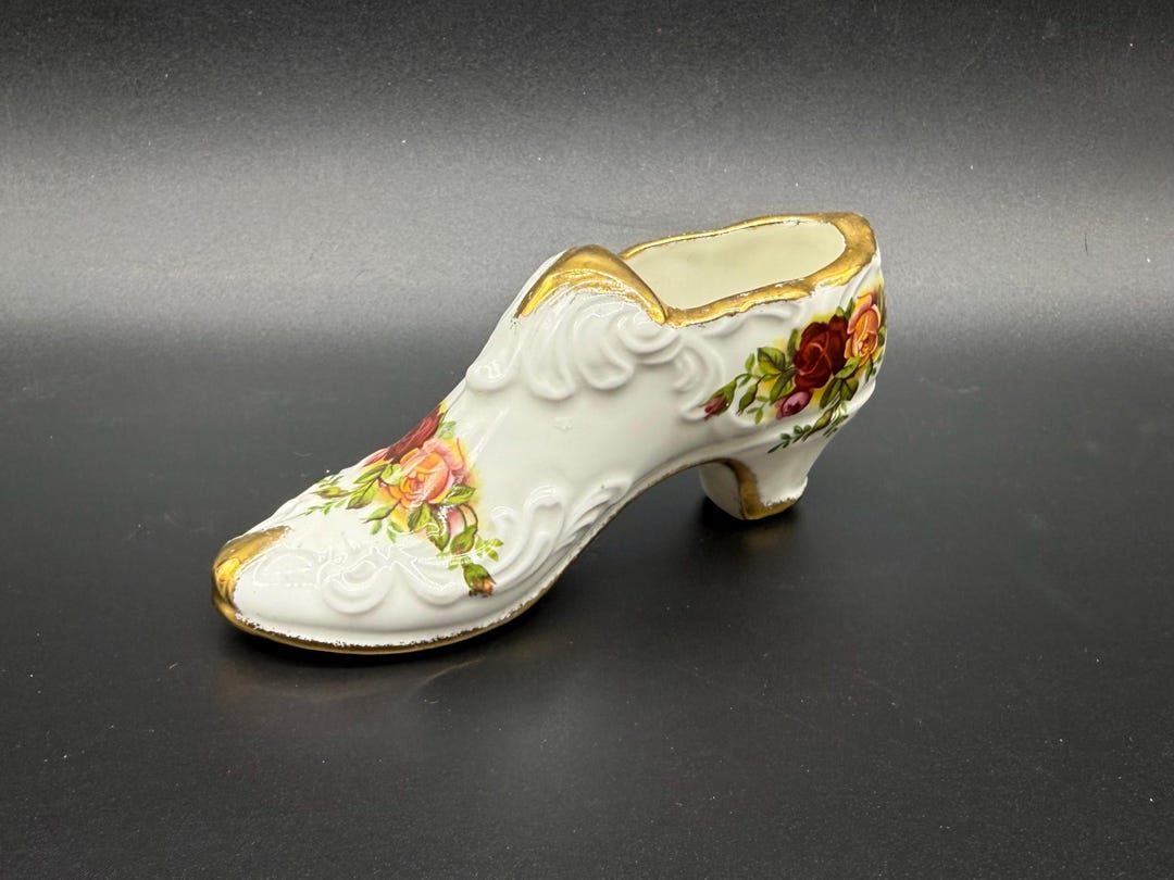 Royal Albert Old Country Roses Miniature Shoe Bone China England - Etsy
