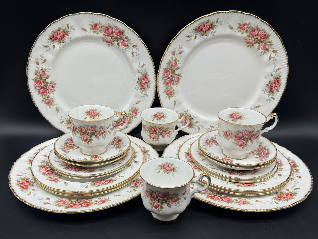 Paragon Elizabeth Rose 5 Piece Place Setting X 4 Bone China - Etsy